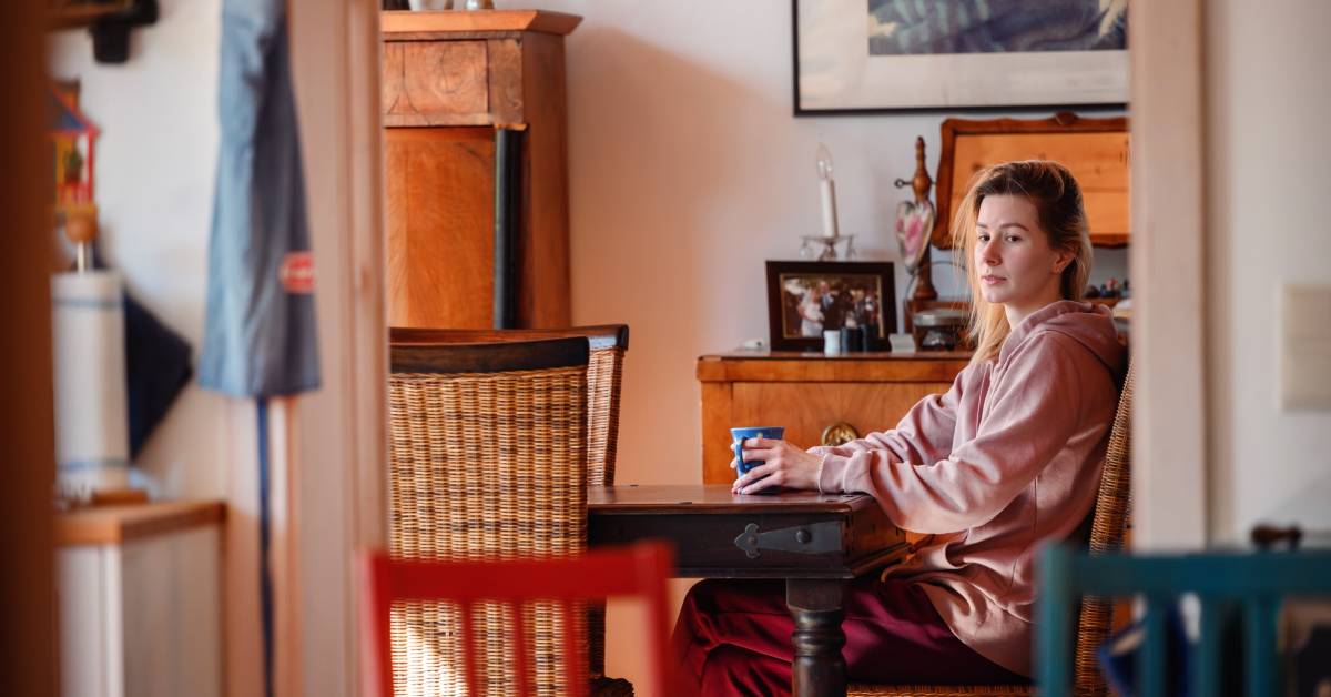 I Spent My 20s Just Pouring Money Down the Drain — Now I’m Scared I’ll ...