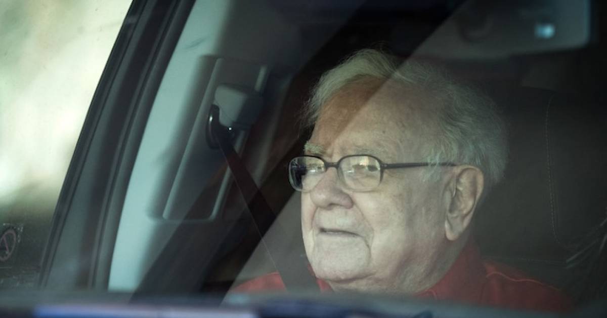 Warren Buffett Warns Against This 1 Big Money Mistake During Wartime ...