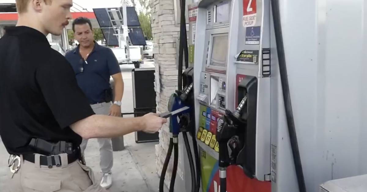 Secret Service Agents Bust Credit Card Skimmers at South Florida Gas ...