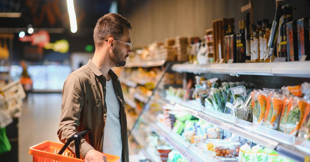 American Households’ Median Income Rose by a Paltry $1,040 in 2024 ...