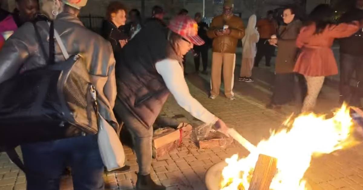 Chicago Homeowners Erupt In Fury, Stage ‘Bill-Burning’ Protest After ...