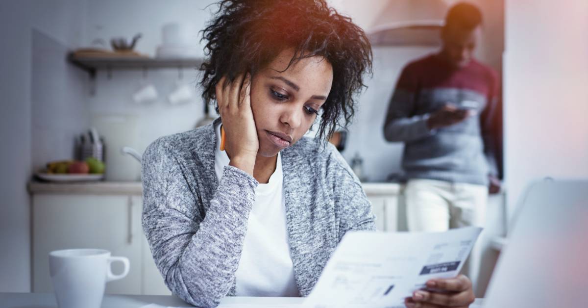 3 Smart Tech Moves Can Cut Your Energy Bills As More Americans Fall ...