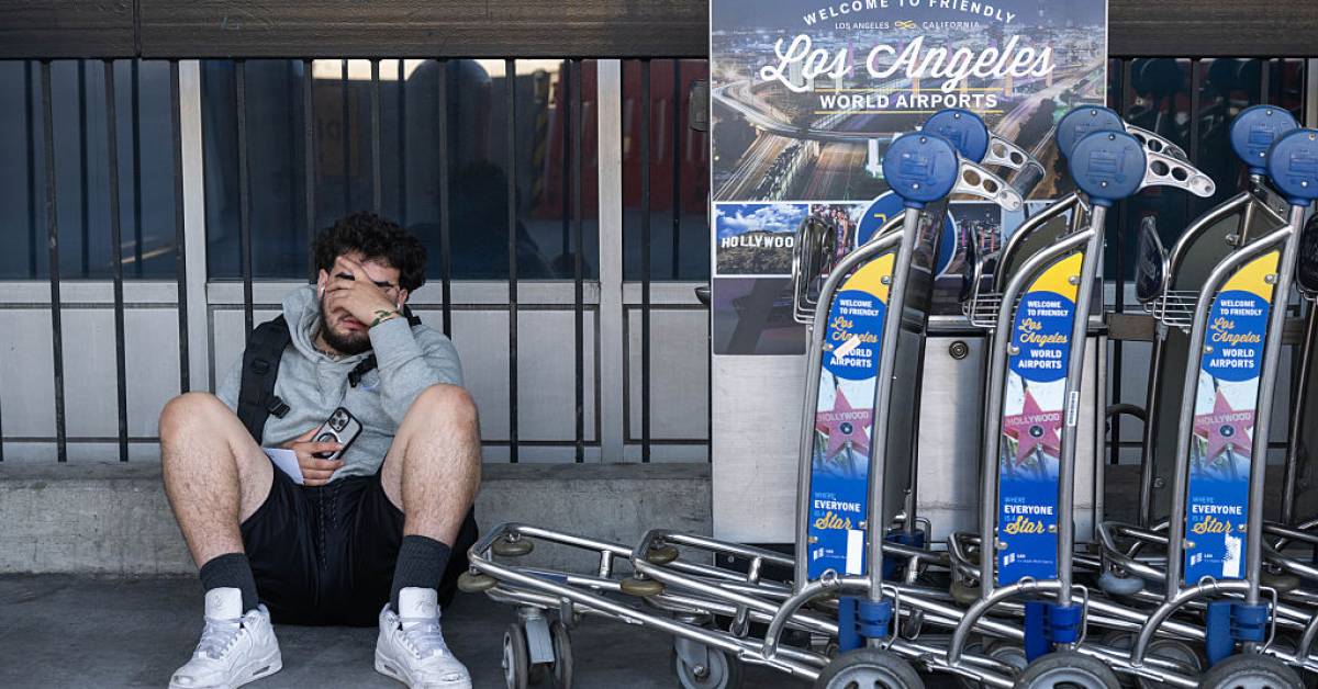 Air-Safety Workers Denied $10K Government Shutdown Bonus