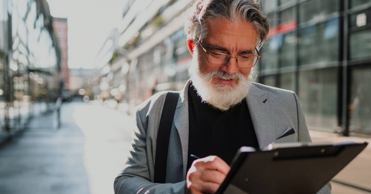 Full-time trader shares 3 investing tips for 2026