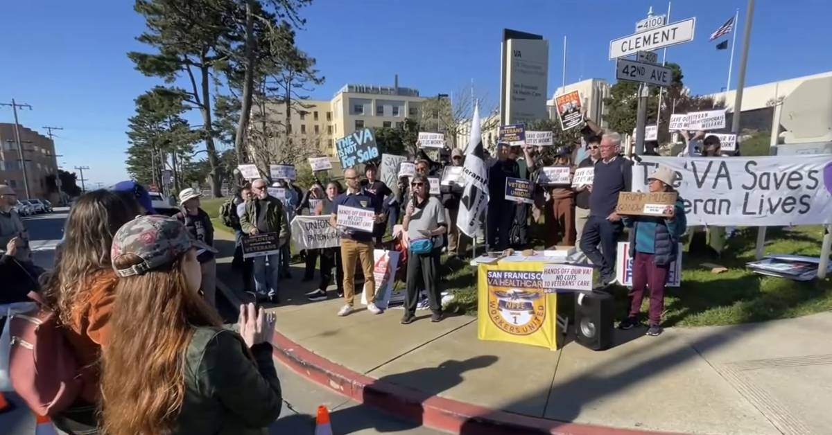 Veterans protest plan to eliminate 25,000 VA jobs