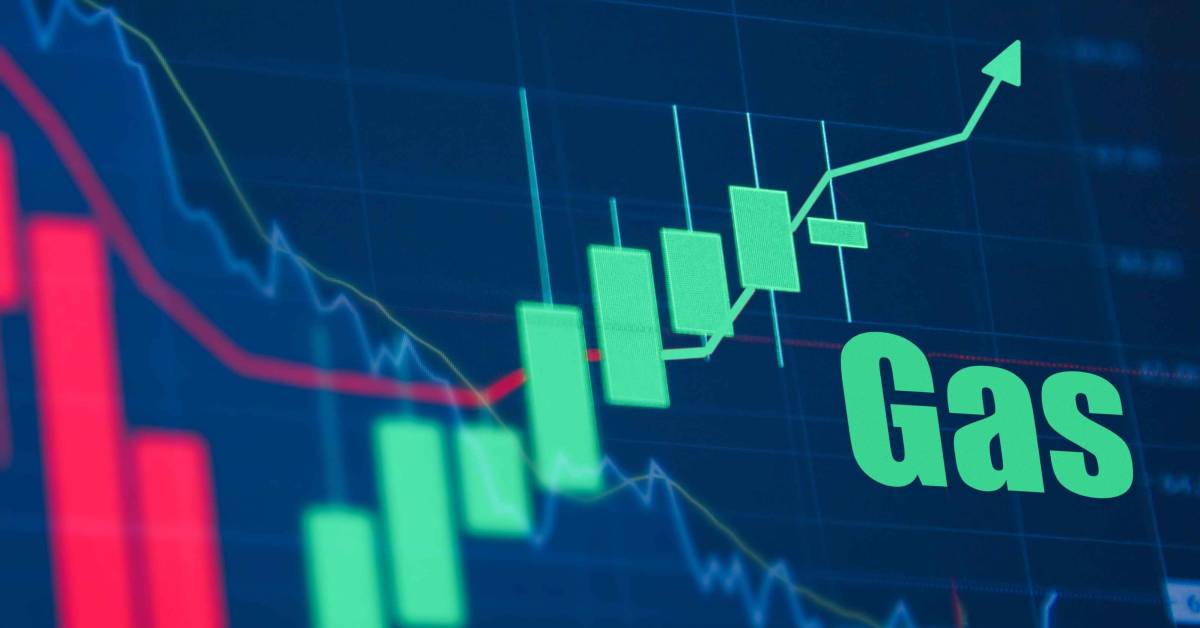 Here's How Investors Should Respond to Skyrocketing Energy Prices