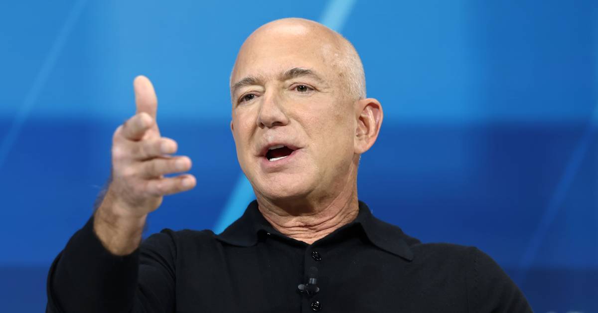 Billionaires like Jeff Bezos and Oprah Winfrey invest in this asset to ...