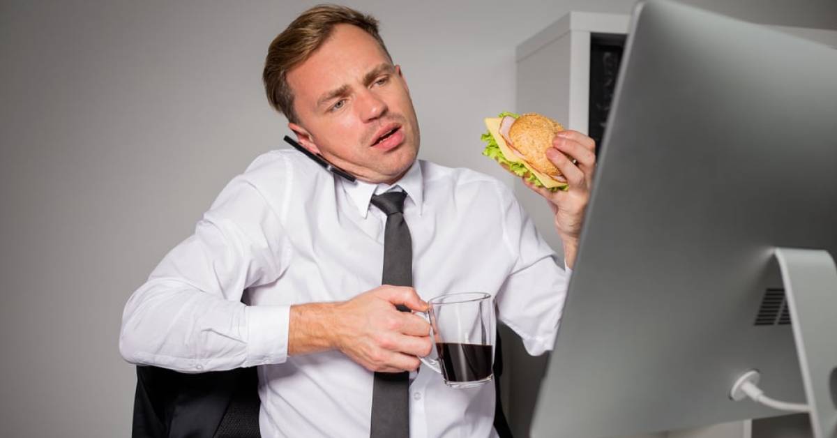 US employees who work in the office are spending an average of $31/day ...