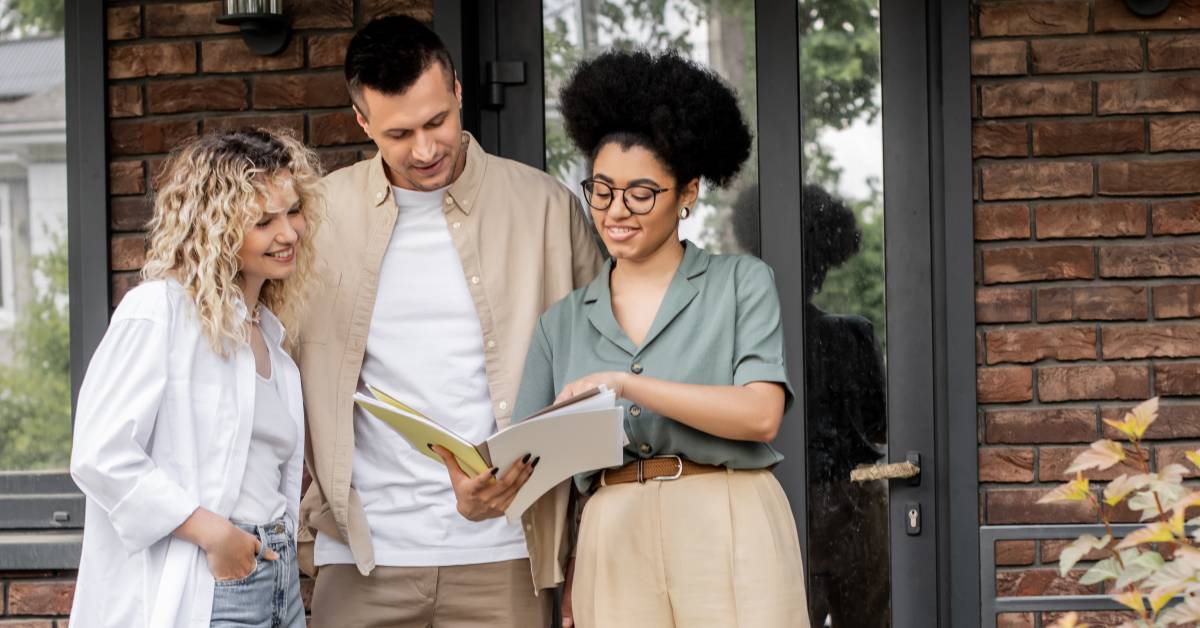 The Median Income of Homebuyers Has Surged to $107,000 — Up a Record 22 ...