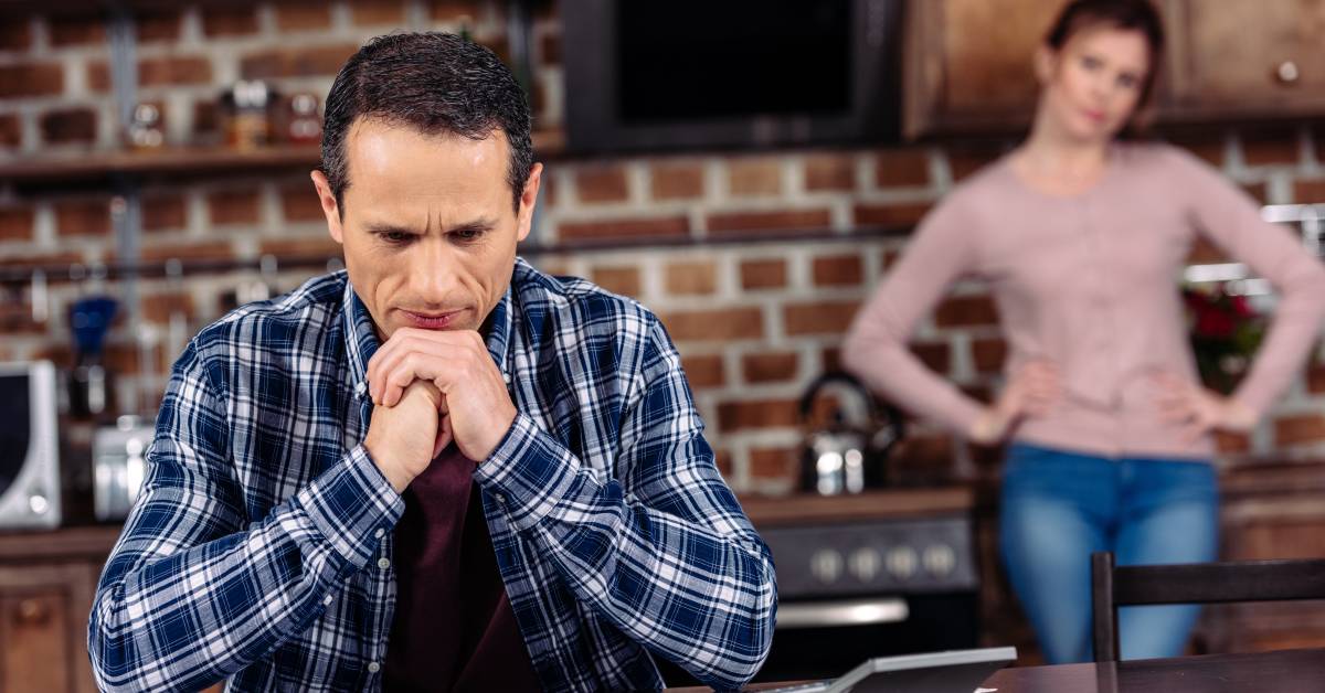 Ex-Goldman analyst can't live comfortably on $230k