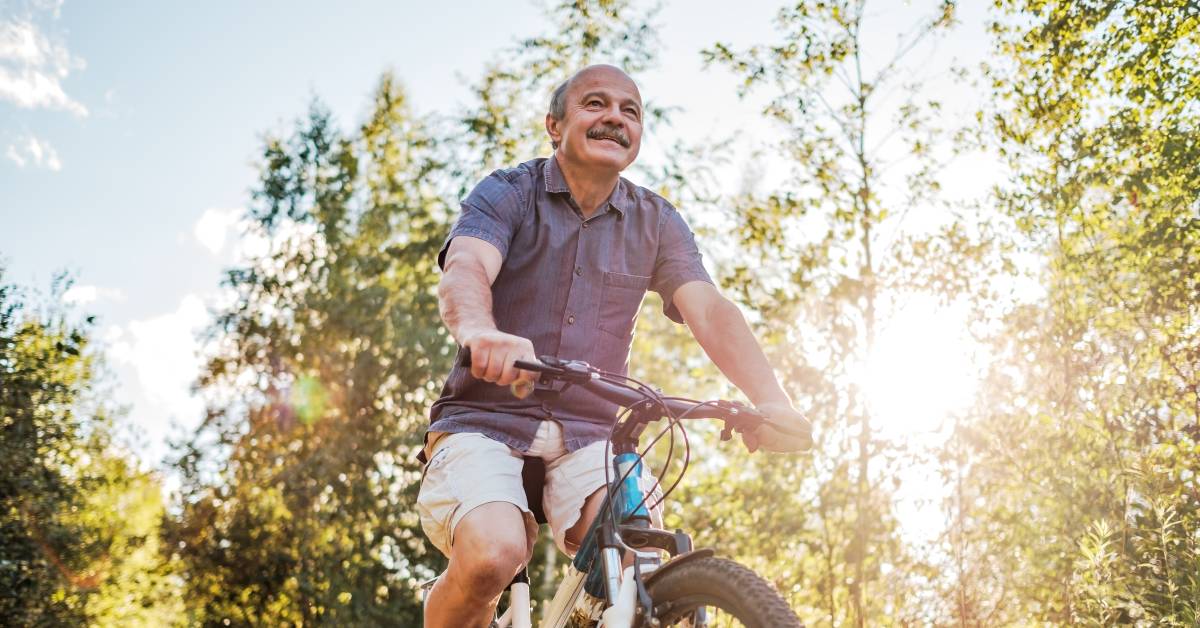 Here Is the Average Social Security Check at Age 62 — Is It Enough for ...