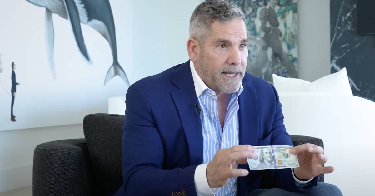 Grant Cardone blasts Dave Ramsey's advice because it's only good for staying 'middle class'