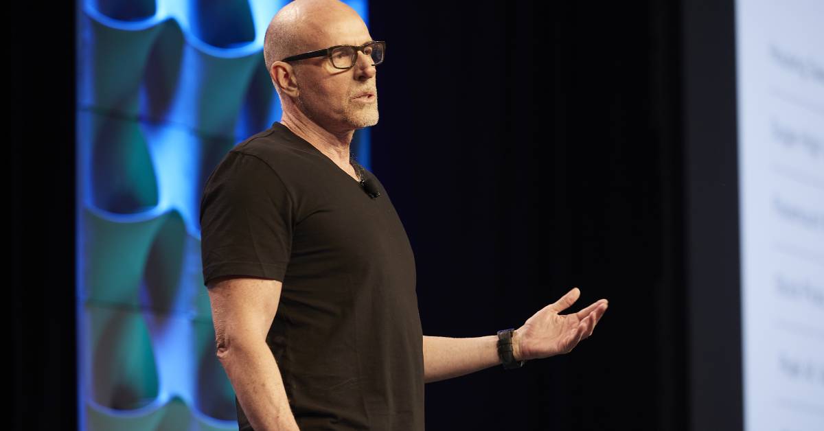 Prof G Warns That Rich Americans ‘Hoard’ Too Much Money and Calls It a ...