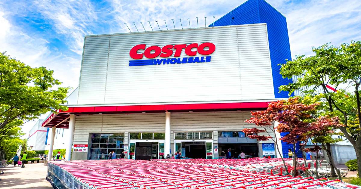 Are Warehouse Clubs Worth It? What To Consider Before You Join One ...