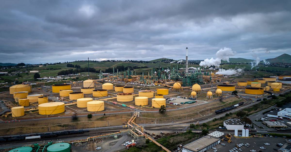 Oil Giant Valero Energy Will Close California Refinery After 25 Years ...