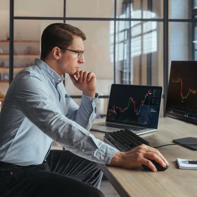 FNILX vs. FXAIX: Key Similarities & Differences | Moneywise