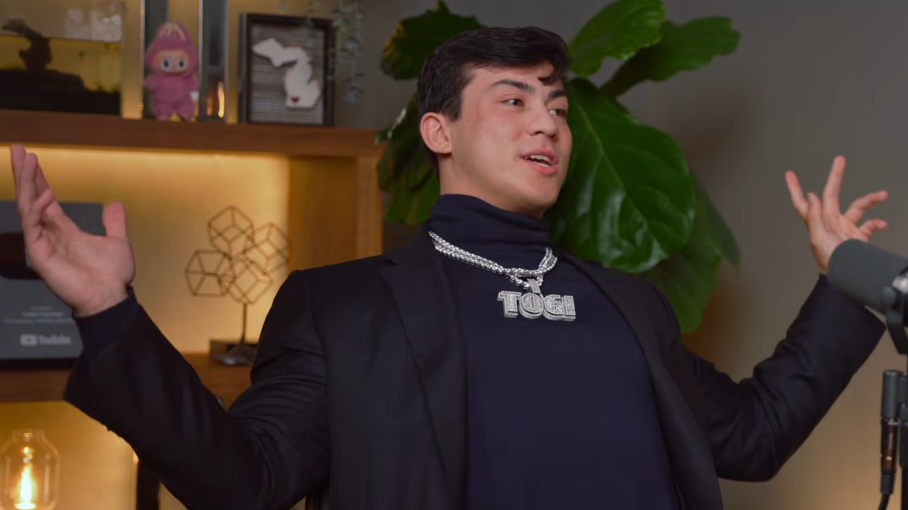 YouTuber gambled away his house after losing $2.3M