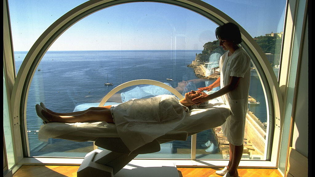 CDC warns of deadly cosmetic surgery abroad